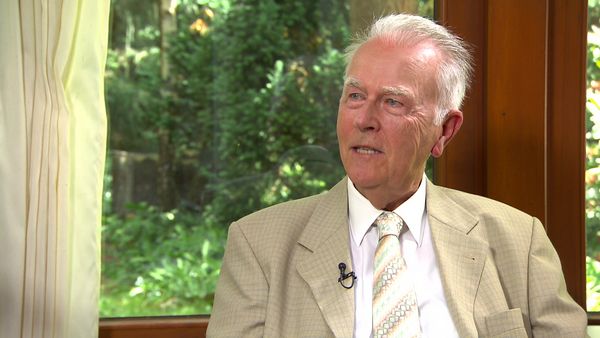 Bibel TV gratuliert: Dr. Cochlovius wird 75!